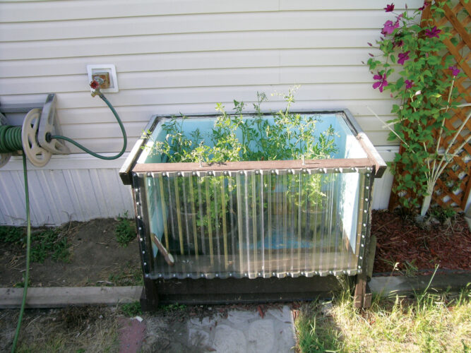 DIY Insulated Stock Tank – Mother Earth News